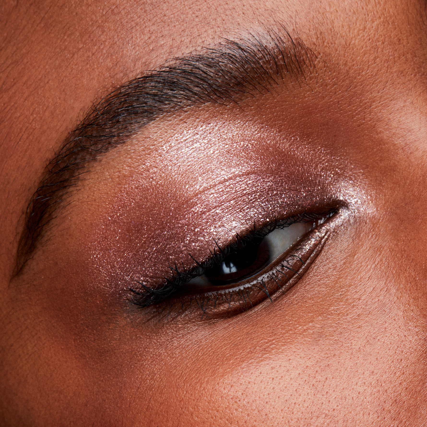 Køb MAC Dazzleshadow Liquid Beam Time 4,6 g - Matas