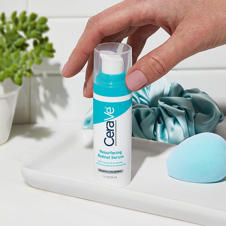 Køb CeraVe Resurfacing Retinol Serum 30 ml fra CeraVe - Matas