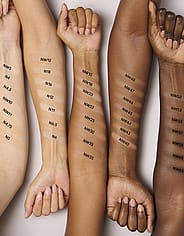 Køb Studio Fix Plus Powder Foundation NW45 fra MAC - Matas