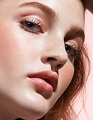 Køb Cheeks Out Freestyle Cream Blush Rosé Latte fra Fenty Beauty - Matas