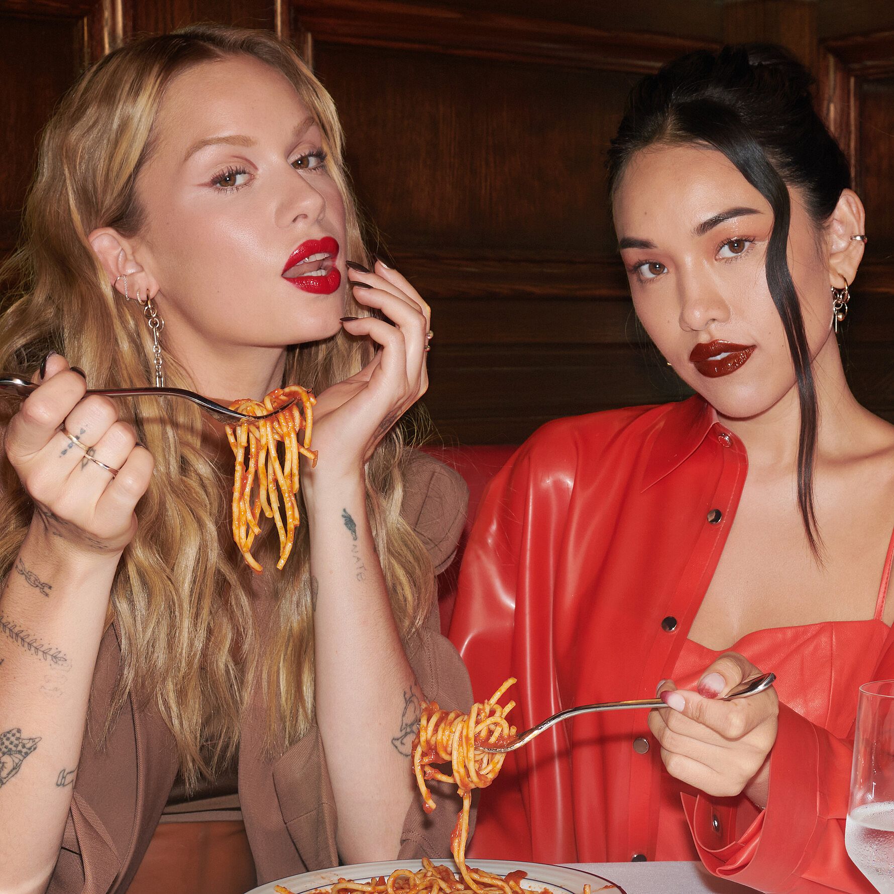 Køb Vinyl Ink 100 Charmed fra Maybelline New York - Matas