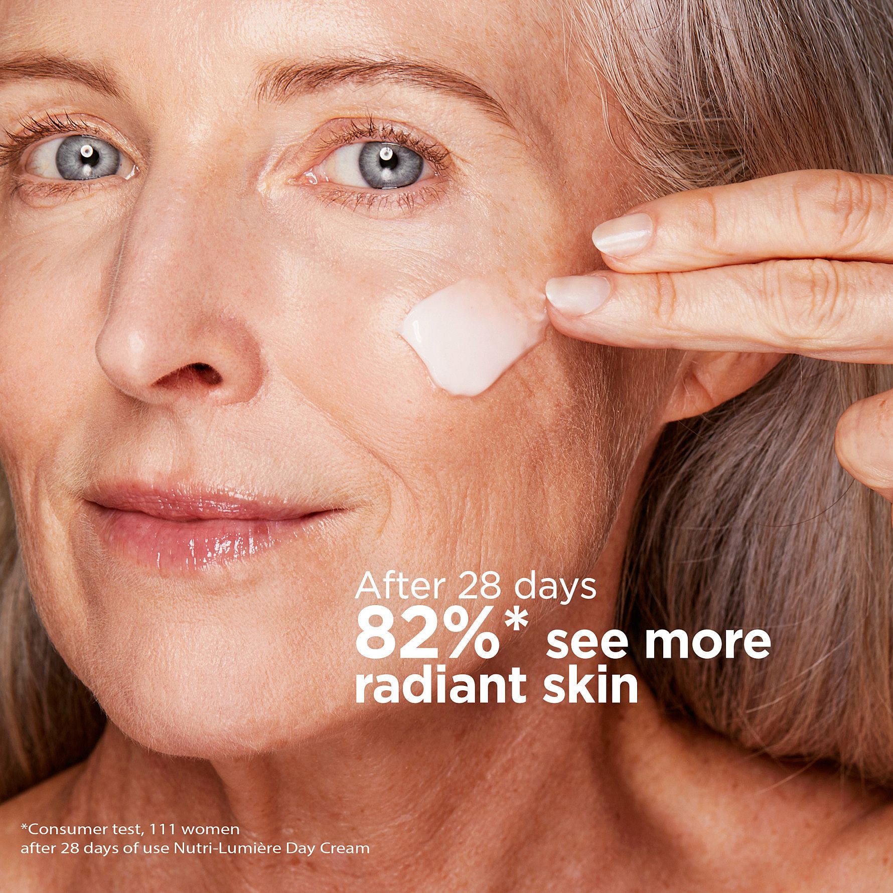 Køb Nutri-Lumière Day Cream 50 ml fra Clarins - Matas