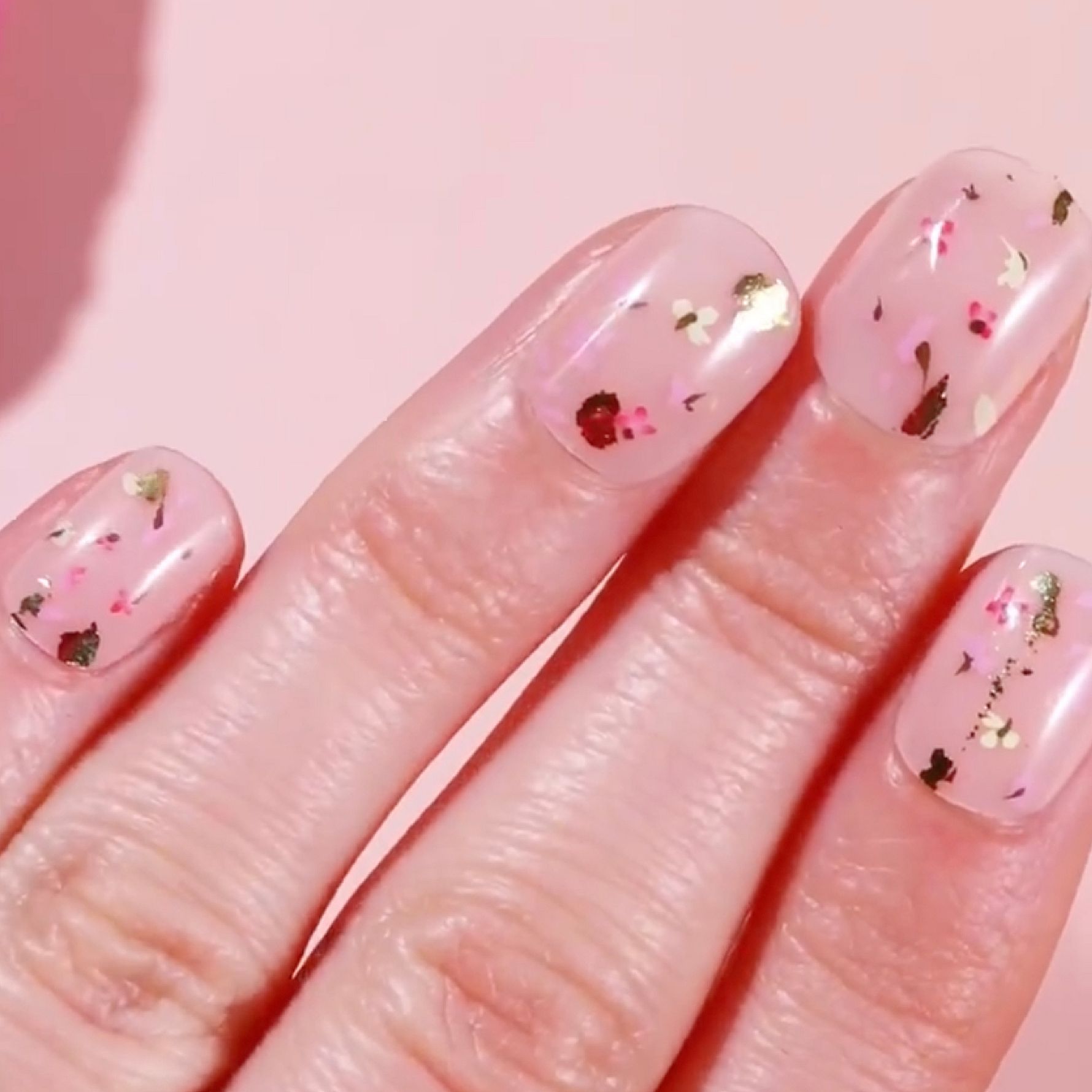 Køb Kunstige Negle Gel Finish Encased Gel fra Elegant Touch - Matas