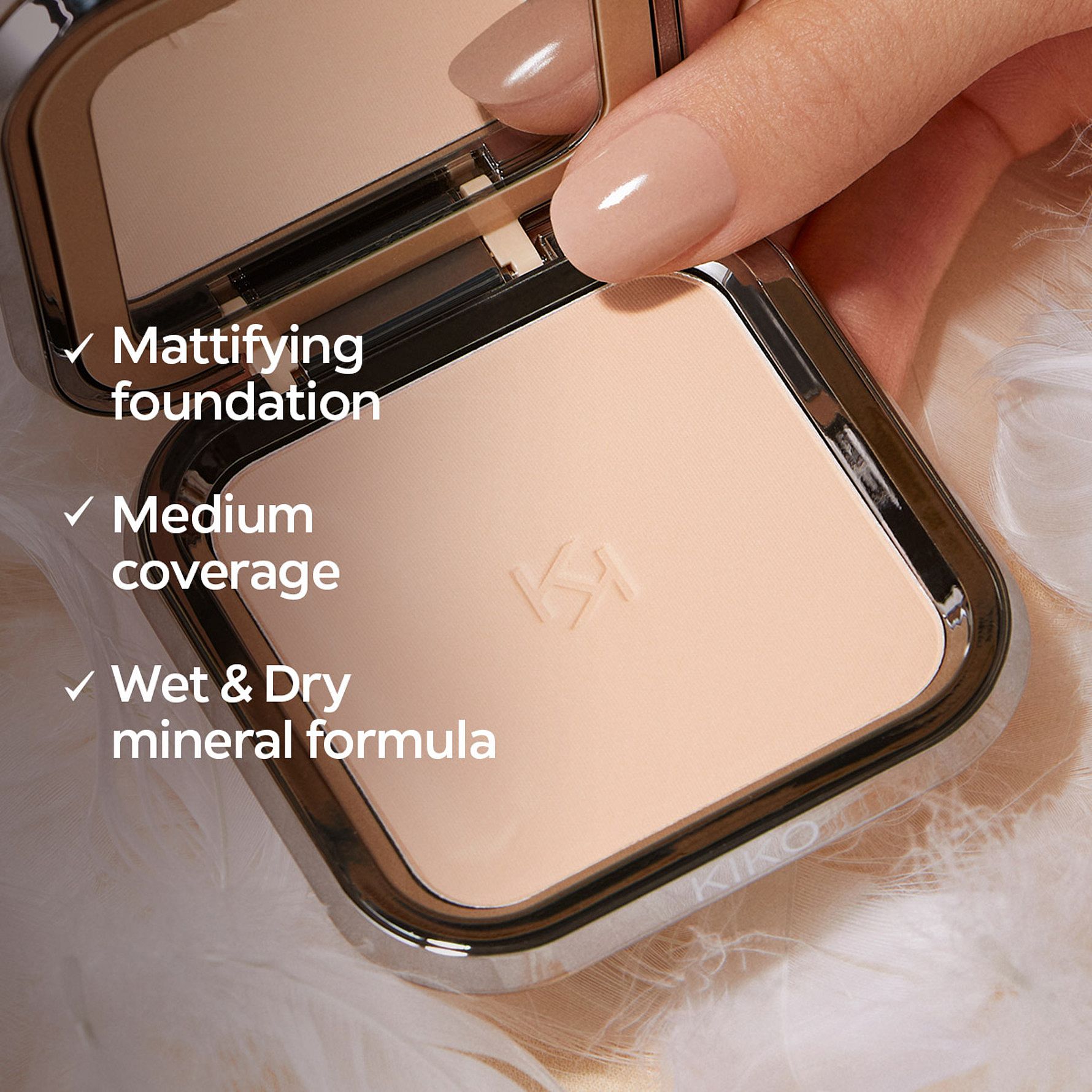 Weightless Perfection Wet & Dry Powder 06 N60 Neutral - Kiko Milano - KICKS
