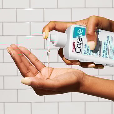 Køb Blemish Control Cleanser 236 ml fra CeraVe - Matas