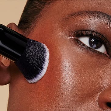 Køb Camo Liquid Blush Bronze Bombshell fra e.l.f. - Matas