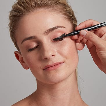 Køb Epic Ink Liner 01 Black fra NYX PROFESSIONAL MAKEUP - Matas