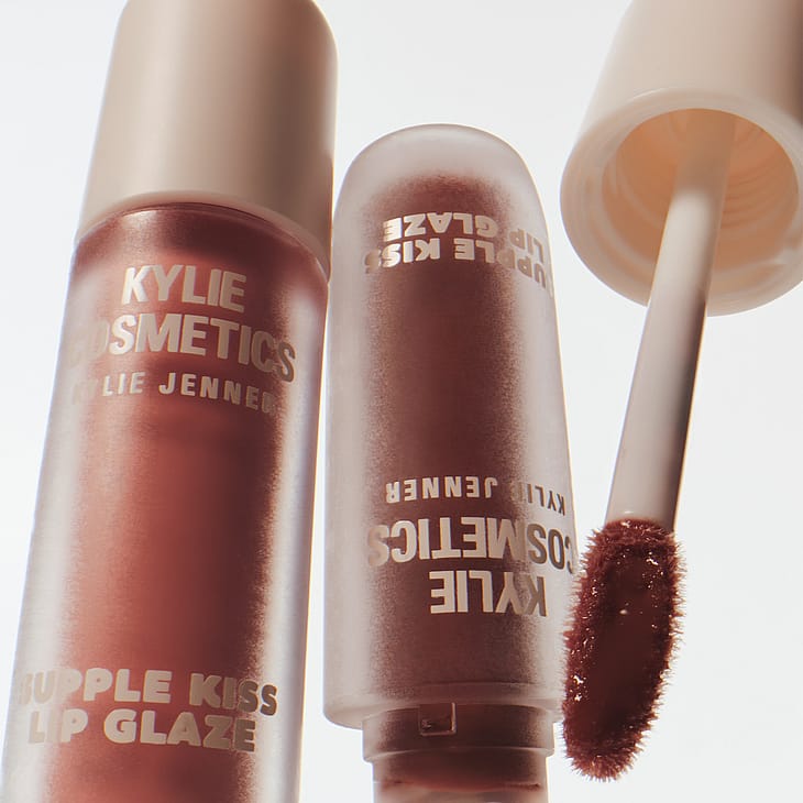 Supple Kiss Lip Glaze Rose Bloom - Kylie Cosmetics - KICKS