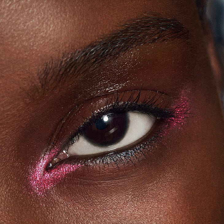 Køb Liquid Eyeshadow Fuchsia Future fra MAC - Matas
