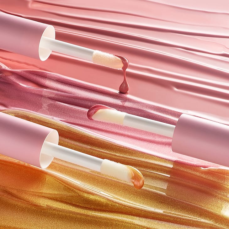 Køb Kylie High Gloss Lip 324 Damn Gina - Matas