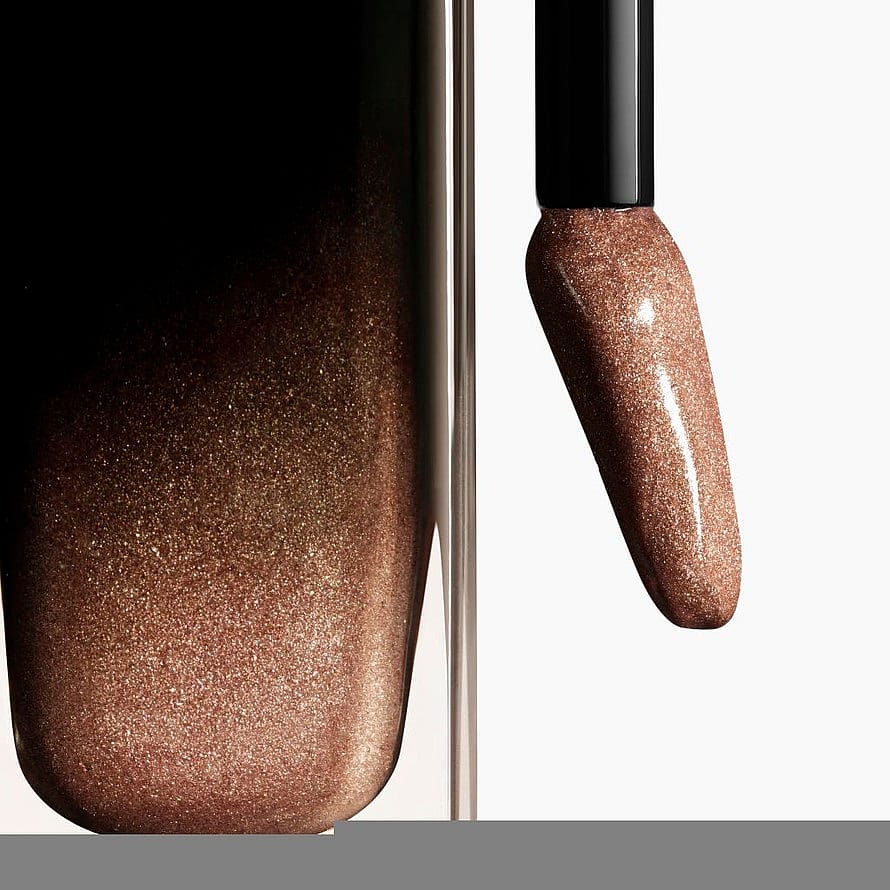Køb Ultrawear Shine Liquid Lip Colour 60 Inflexible fra CHANEL - Matas