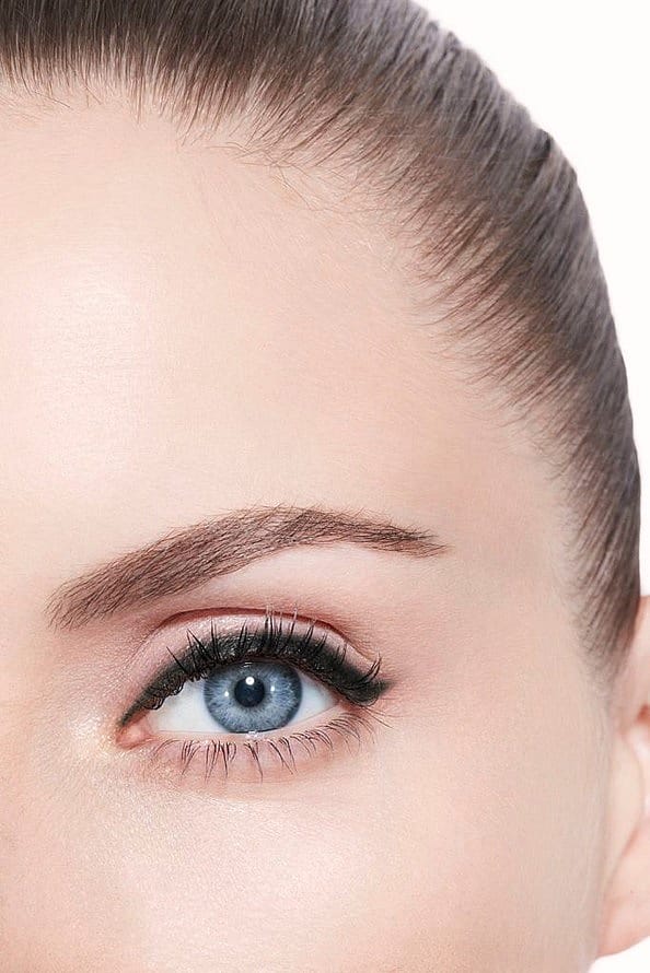 Køb Eye Definer 01 Noir Black fra CHANEL - Matas