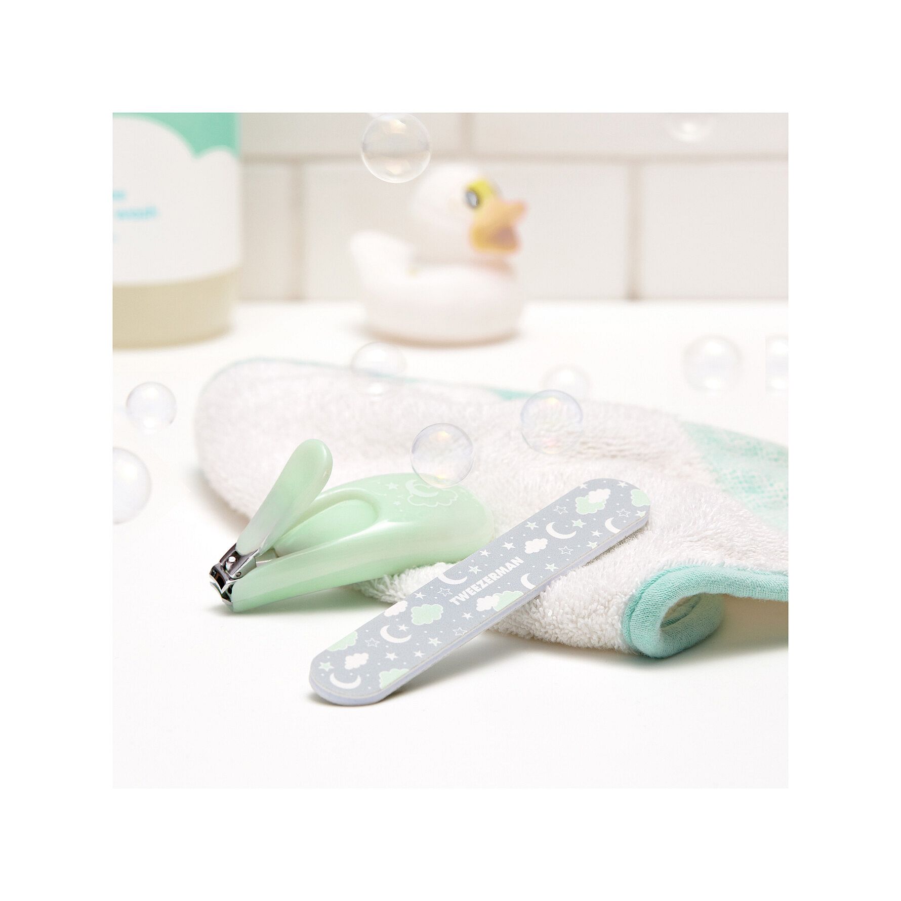 Køb Baby Nail Clipper With File fra Tweezerman - Matas