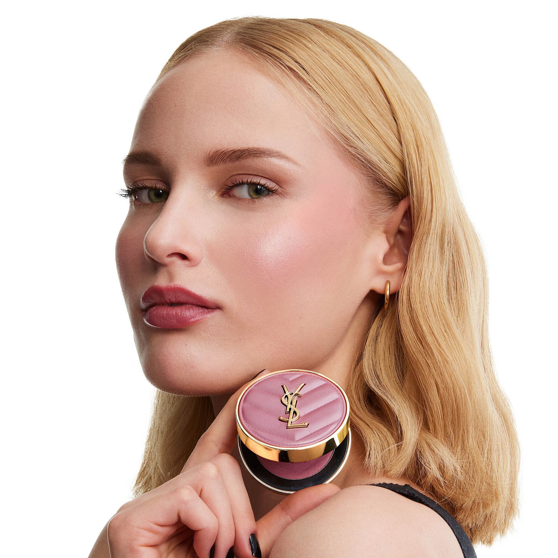 Make Me Blush Bold Blurring Blush 44 - Yves Saint Laurent - KICKS