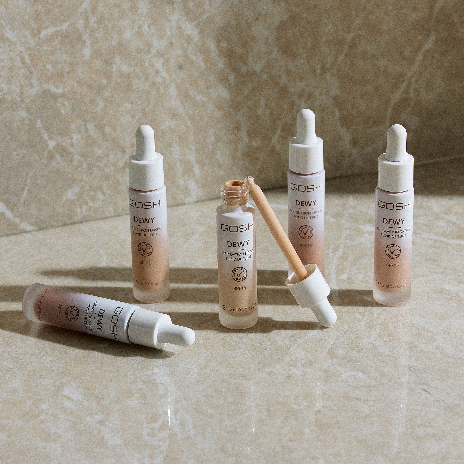Køb DEWY Foundation Drops 010 Deep fra Gosh Copenhagen - Matas