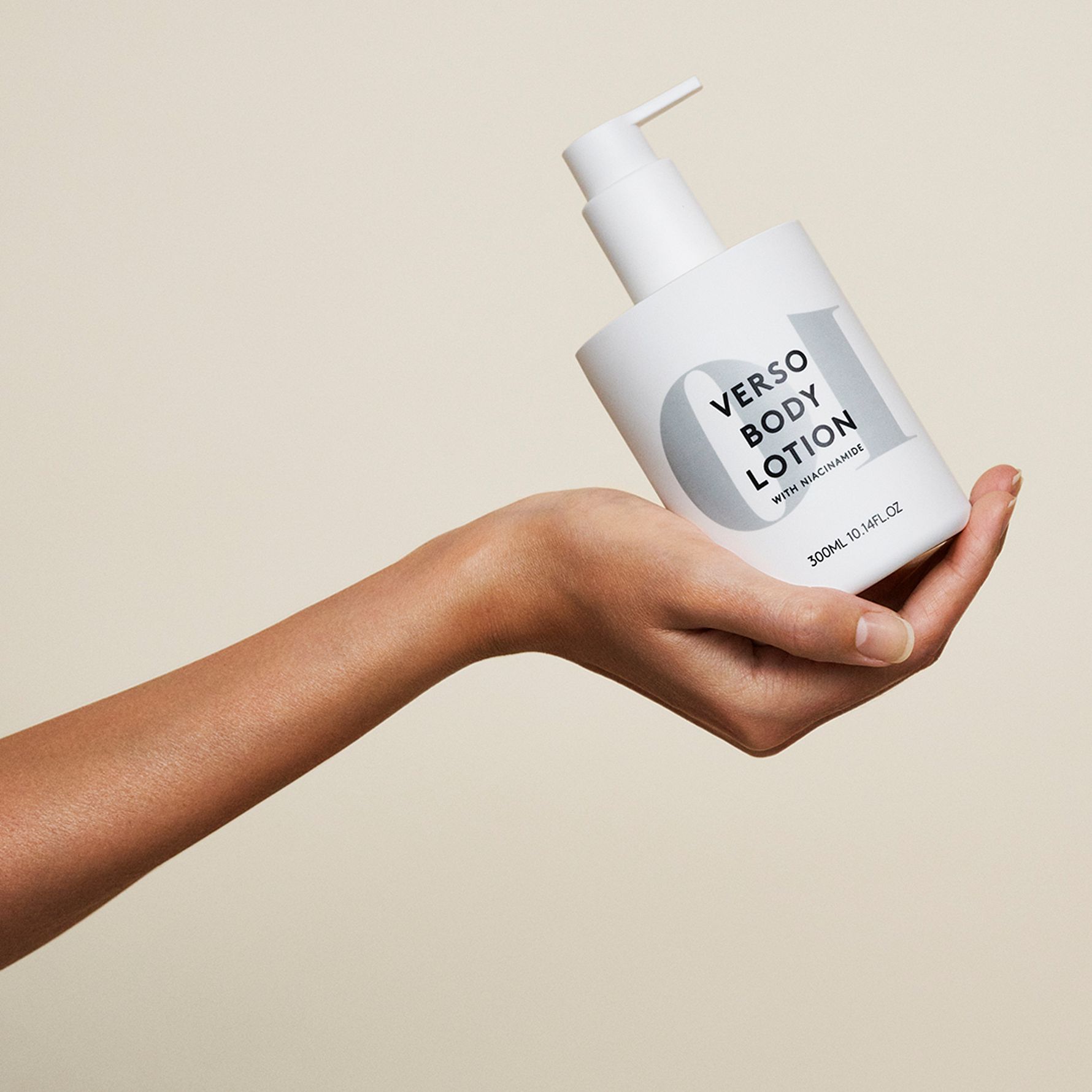 Køb 10 Body Lotion 300 ml fra VERSO - Matas