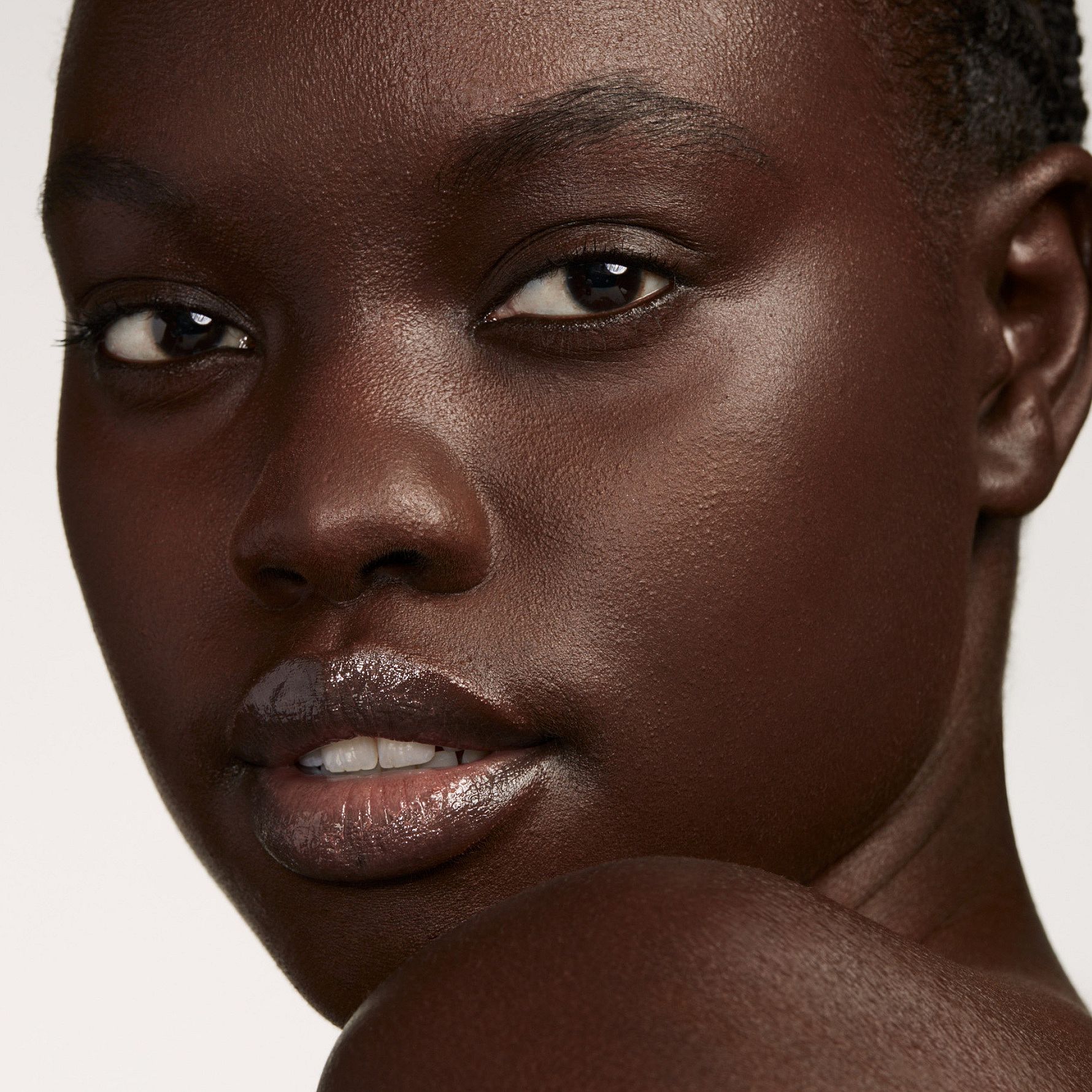 Køb Pro Filt'r Soft Matte Longwear Foundation 485 fra Fenty Beauty - Matas