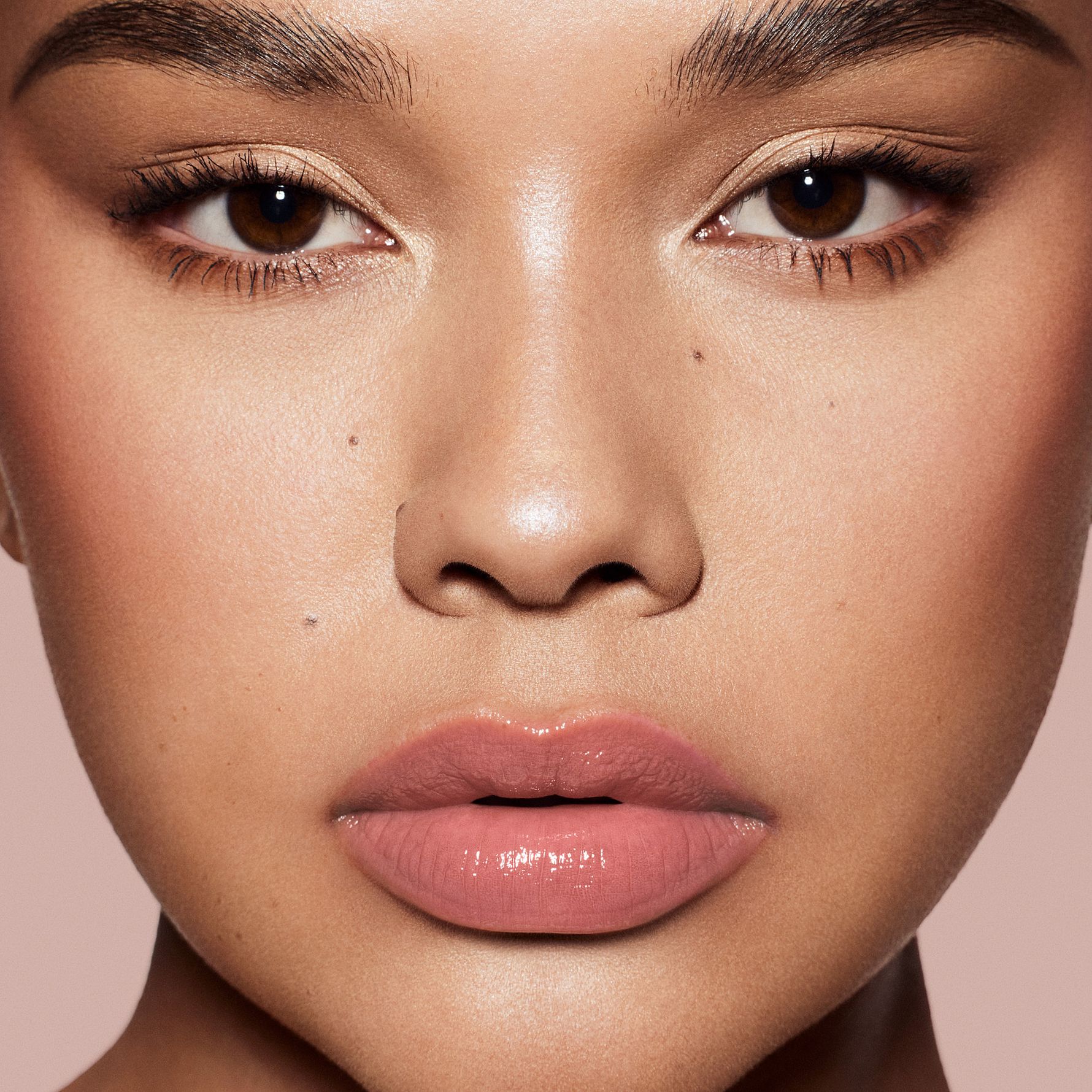 Køb Gloss Bomb Stix Is It Fussy fra Fenty Beauty - Matas