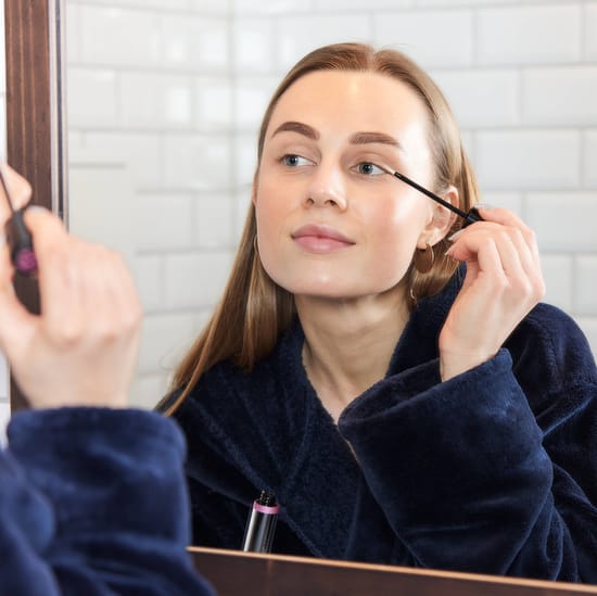 Køb Eyelash Activating Serum 4 ml fra M2 Beauté - Matas