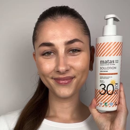 Køb Kids Sollotion SPF 30 Uden Parfume 400 ml fra Matas Striber - Matas
